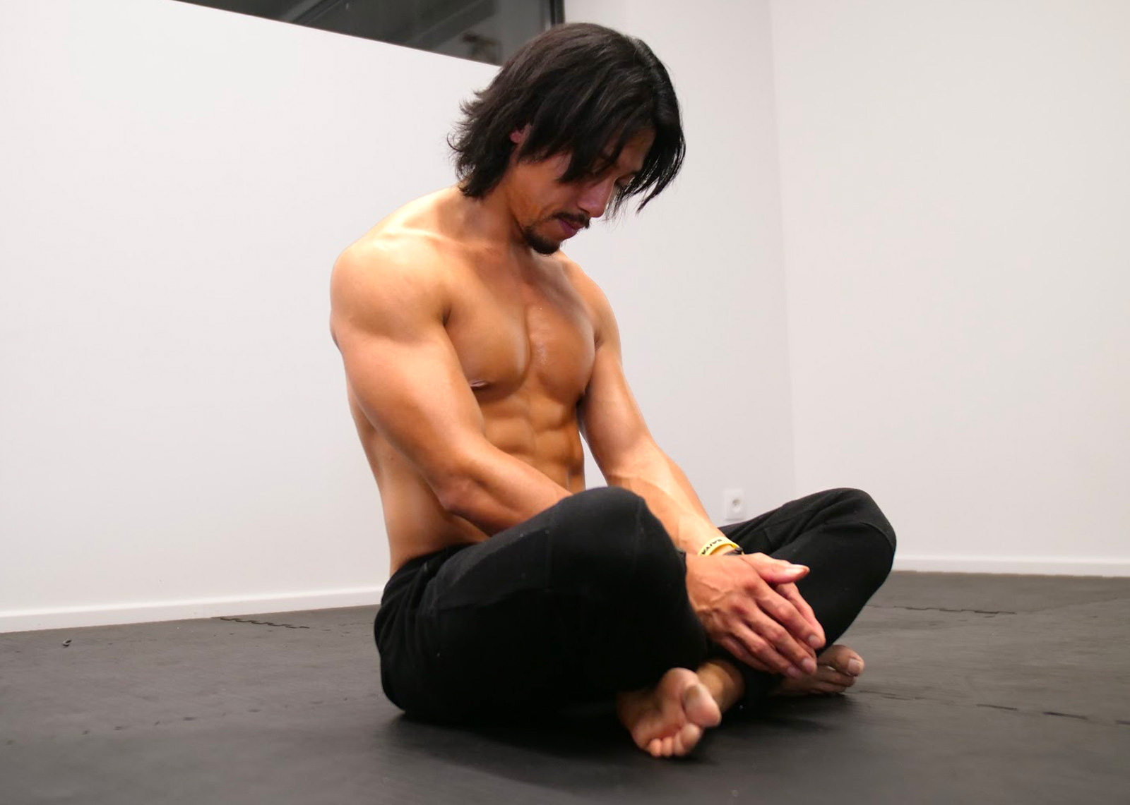 En quoi méditer peut te rendre plus musclé ? - Alex Levand - Coach ...