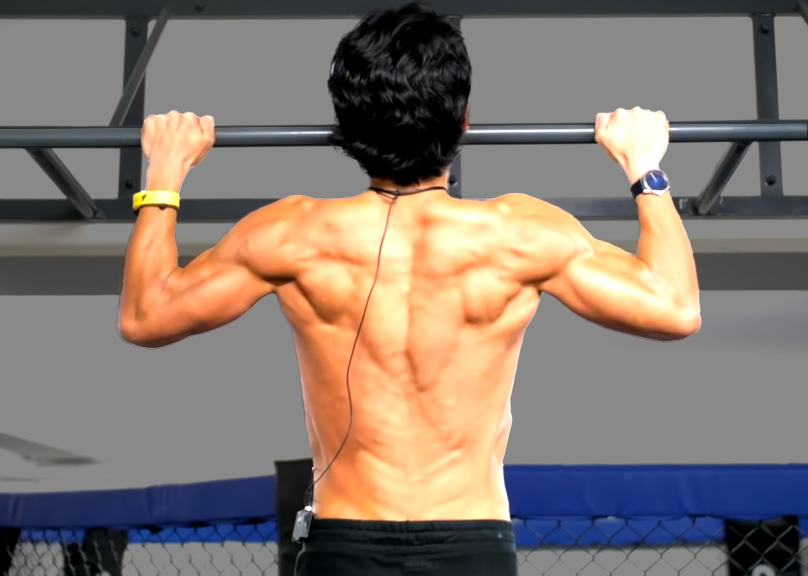 Les tractions : un outil parfait pour se muscler, mais aussi se blesser ...